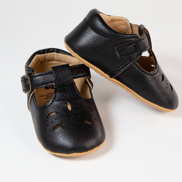 Cut-Out Mary Jane – Little Wanderers